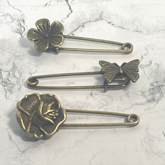 Eclectic Treasures | Jewelry | Antiqued Brass Scatter Pins Set Of 3 ...